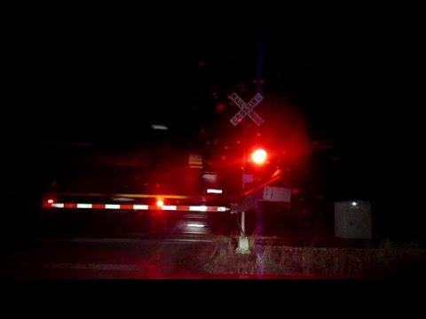 UP 5660 South MSSNP Filmed In Medford Township MN Awesome Extra Horns (1-17-2025) - YouTube