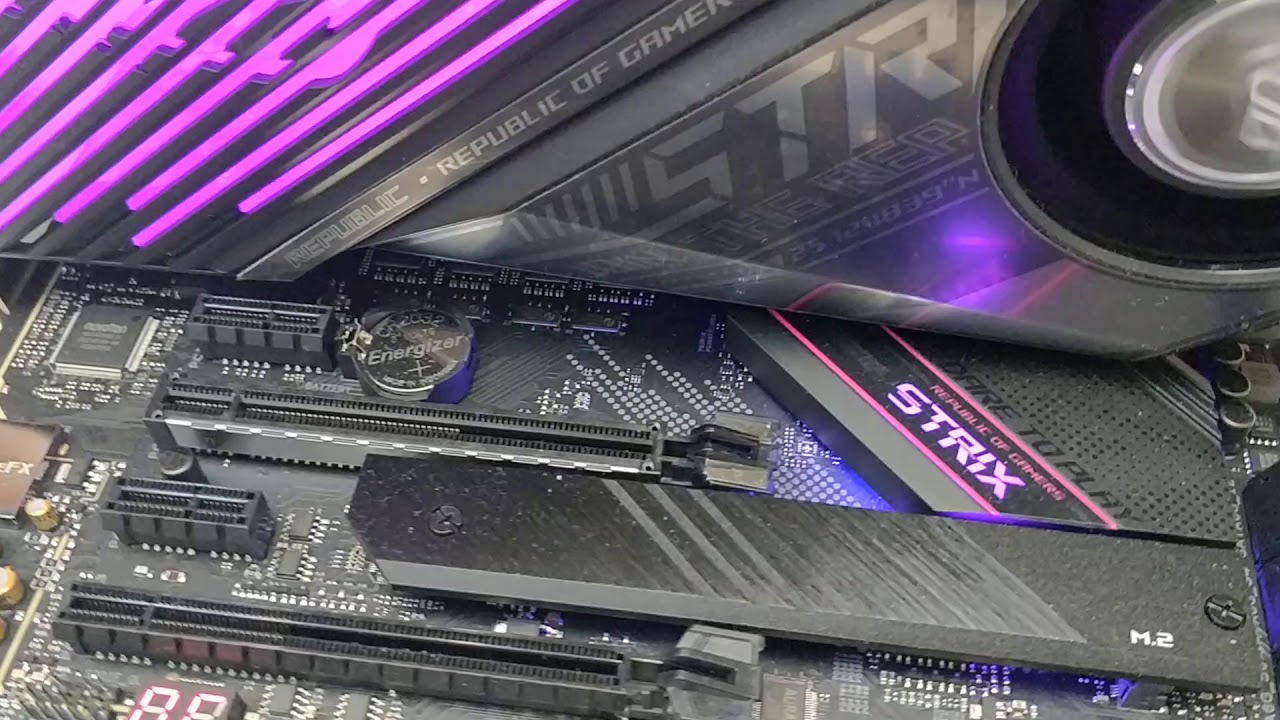 ASUS ROG STRIX LC RADEON RX 6800 XT - YouTube