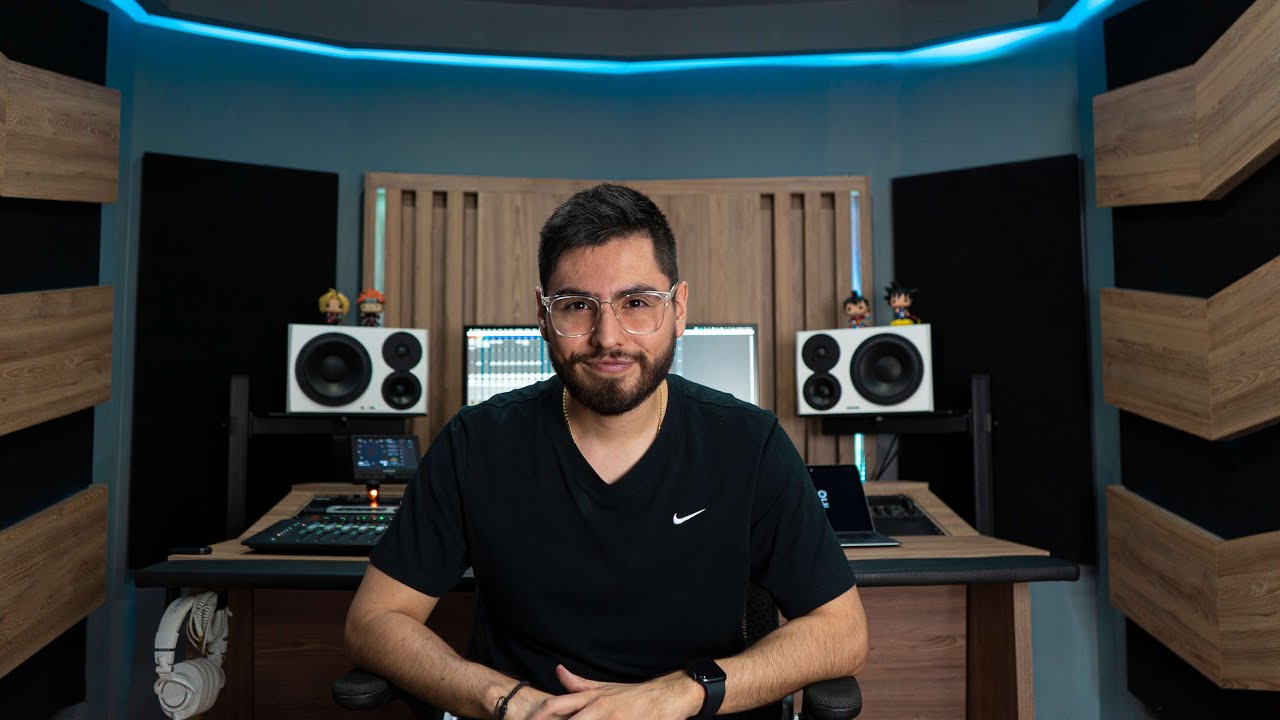 ENTREVISTA MOGO MUSIC - ESTUDIO TOUR ACUSTEGA - YouTube