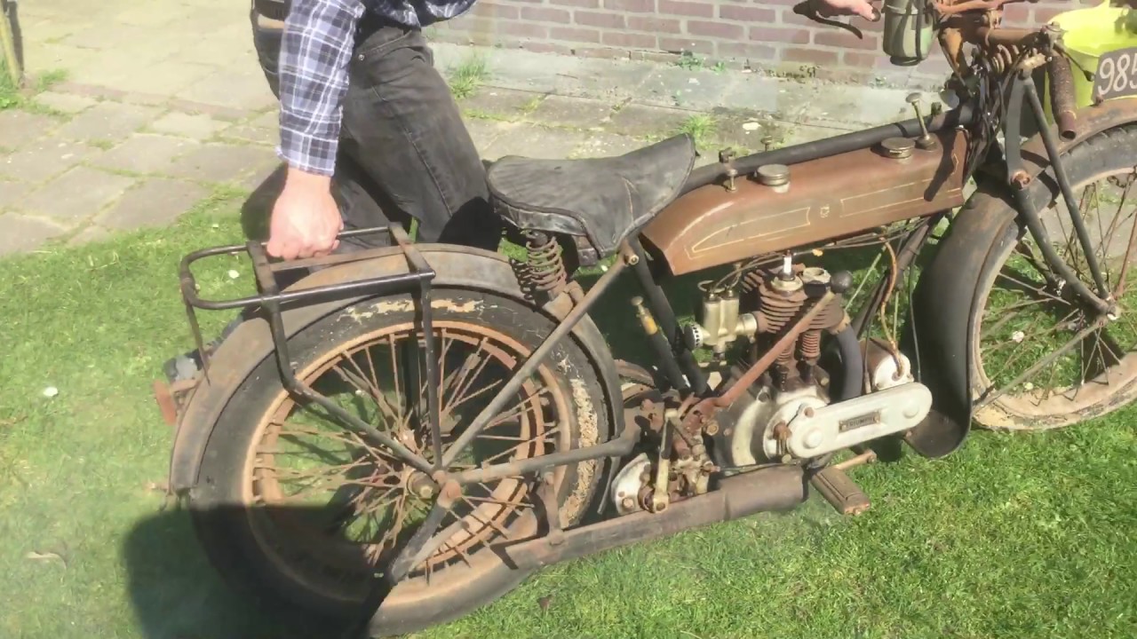 Triumph model H 1919 - YouTube