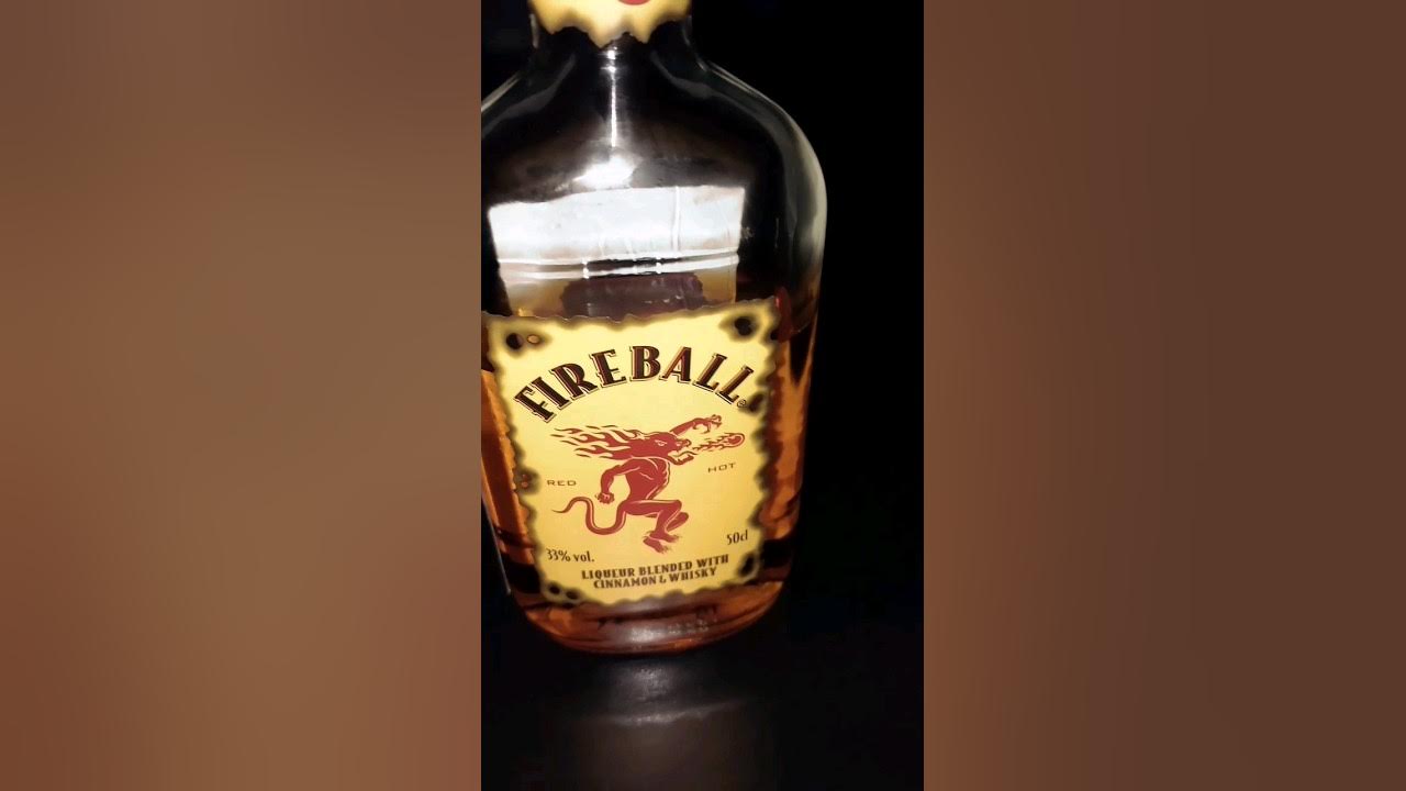 Fireball Cinnamon Whisky. Остро-пряный ликёр на основе виски со вкусом ...