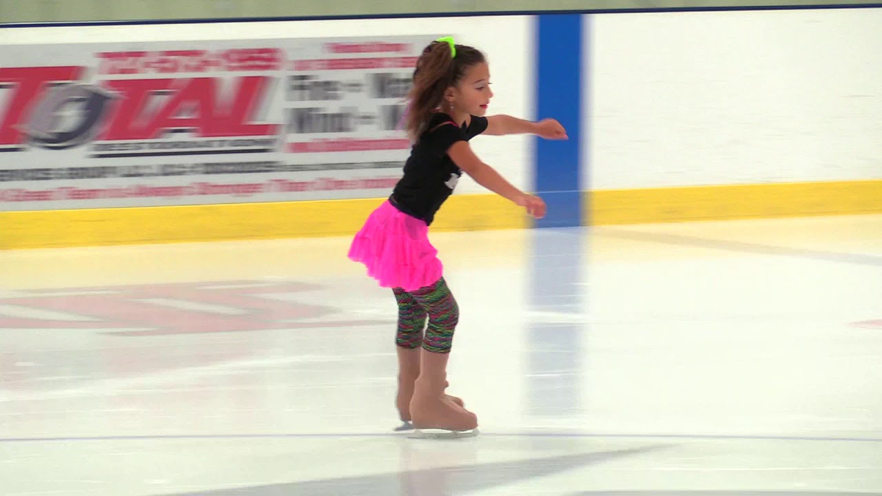 Gabriella Ashmore Ice Skating 2019 - YouTube
