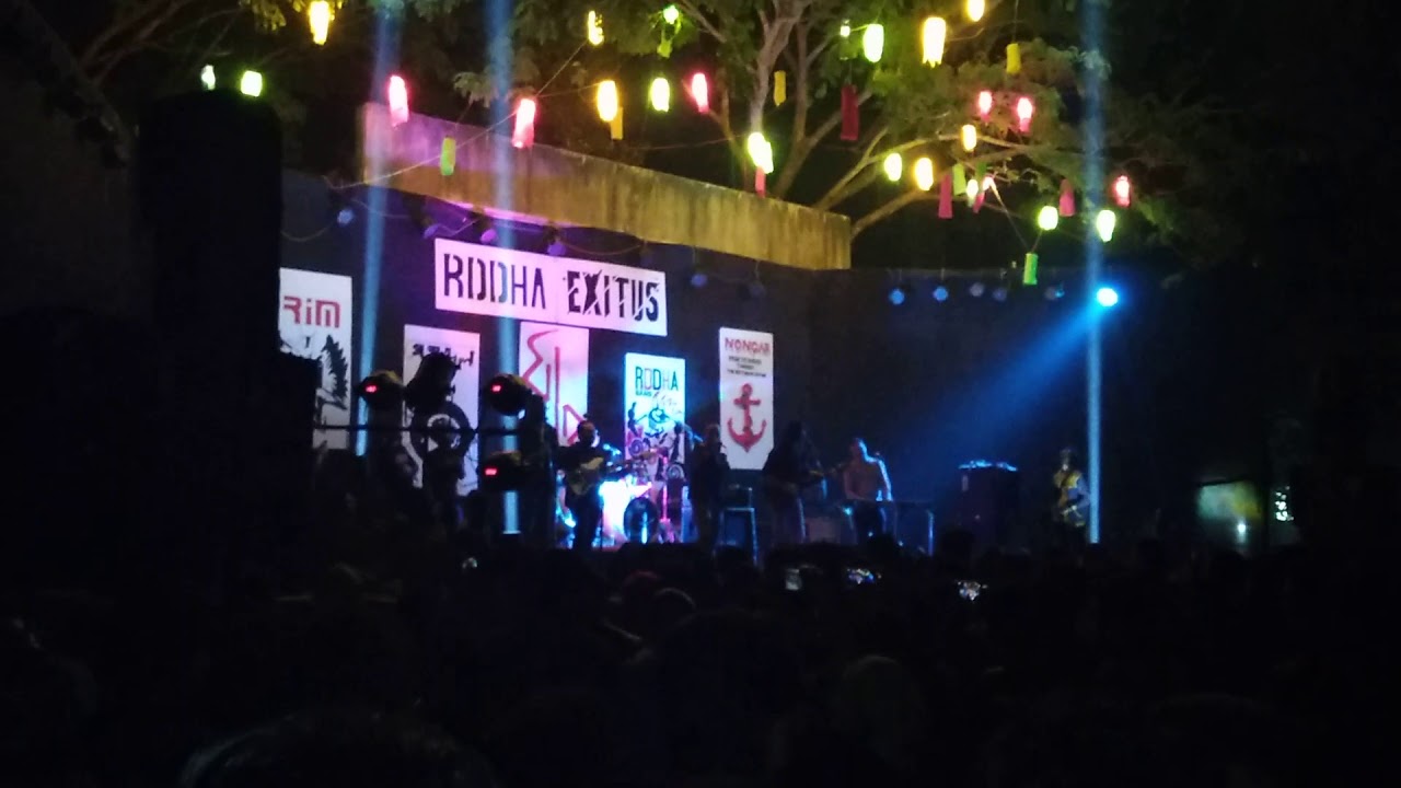 New unreleased track of meghdol at sust - YouTube
