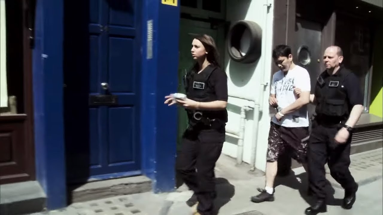 UK Border Force | Interpol Suspects! | Season 2 Episode 8 - Full ...