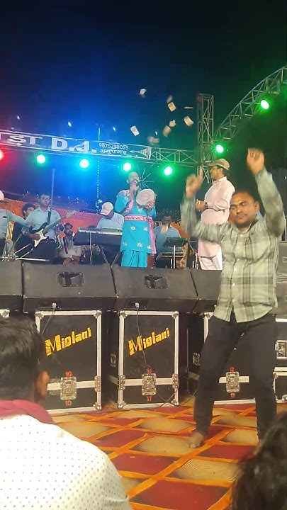 live maan sabb - YouTube