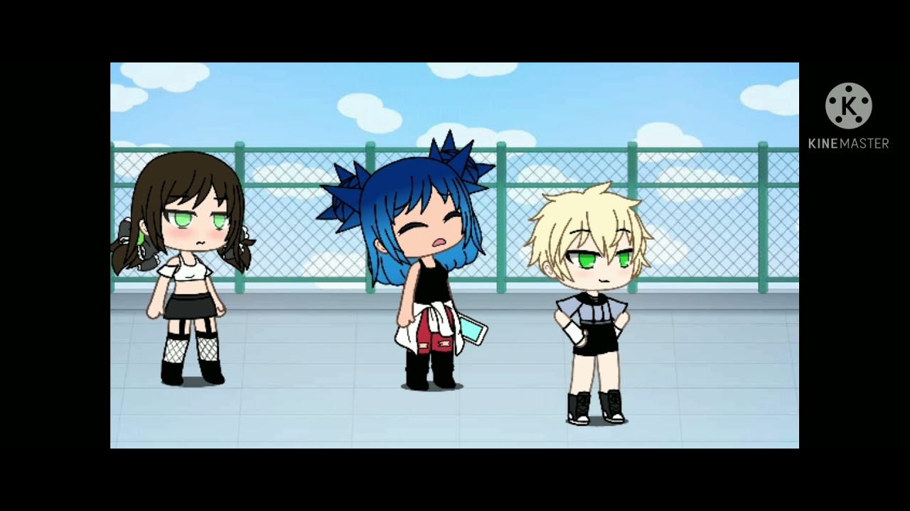 When lie la sneeze vs when marinette sneeze - YouTube