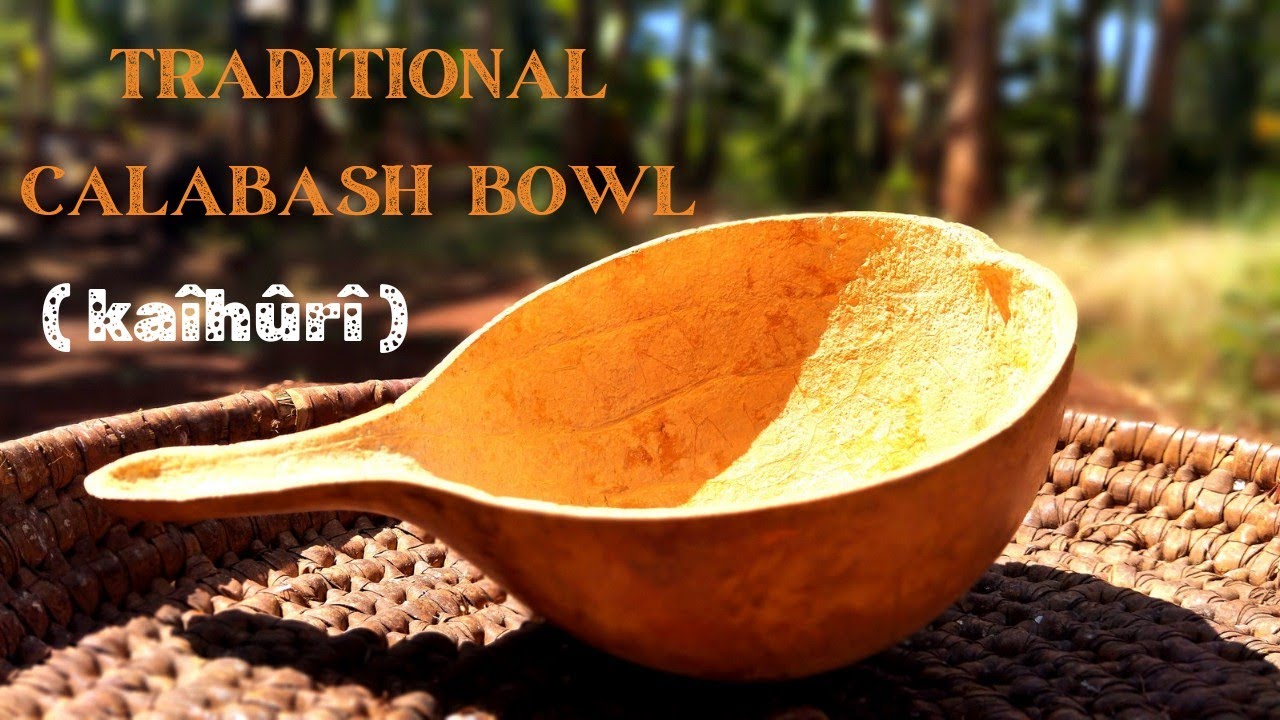 HOW TO MAKE A TRADITIONAL CALABASH (kaîhûrî) - YouTube