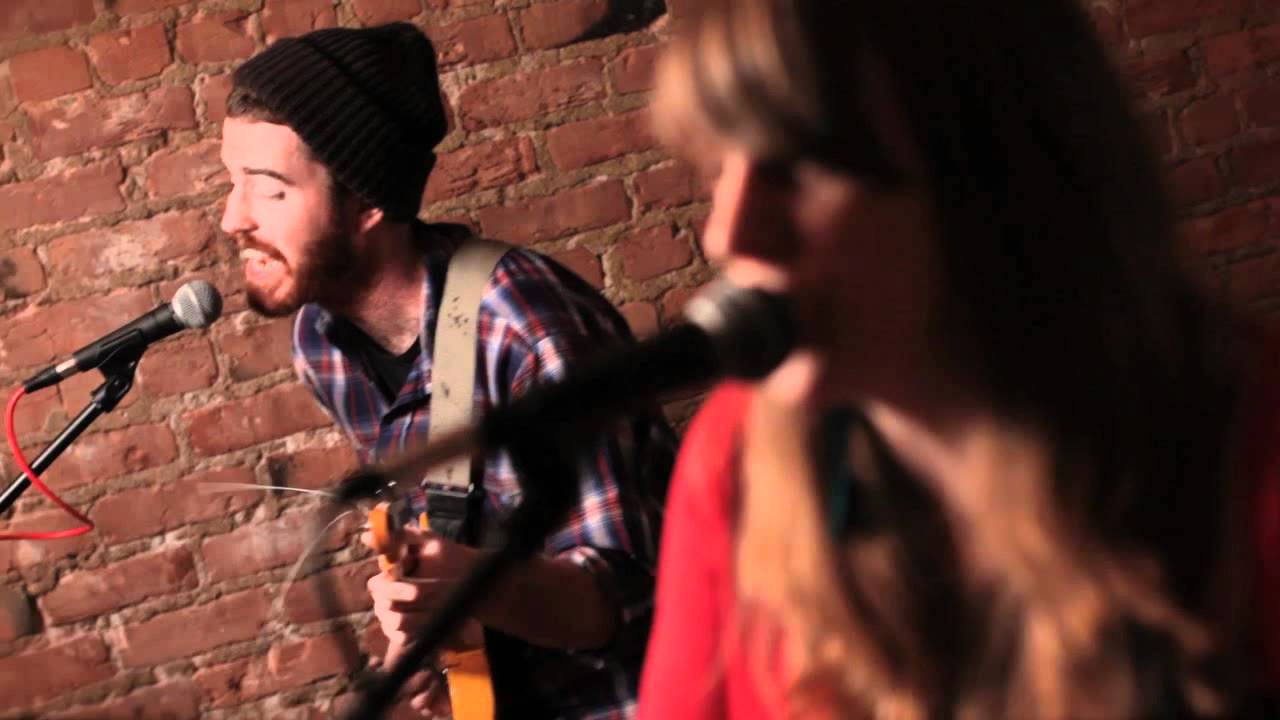 #60 Arrah and the Ferns: Waterproof Gold Watch - YouTube