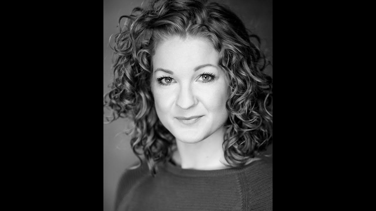 Laura Mullowney 2015 - YouTube