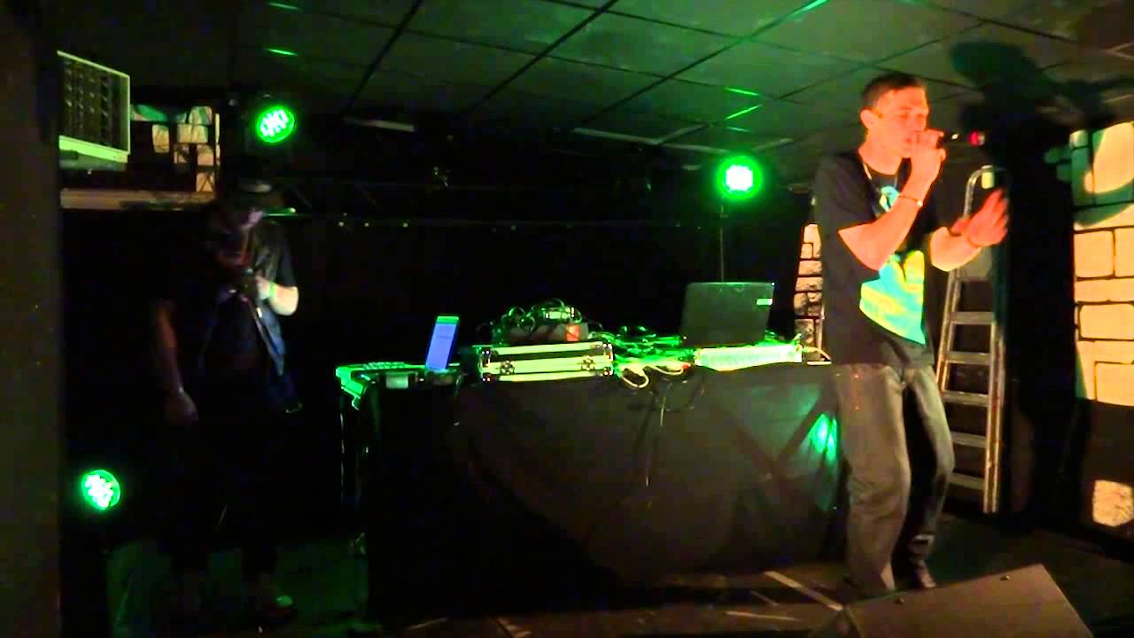 DiDi live à la Roche sur Yon - YouTube