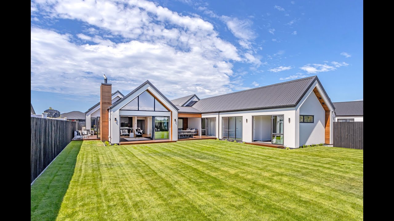 16 Townson Road - The Stage is Set - YouTube