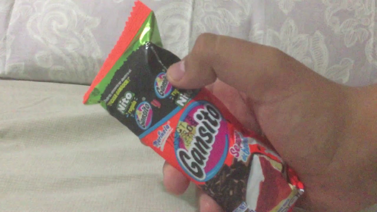 Abriendo un gansito promoción gansito regala nito (capitan colección ...
