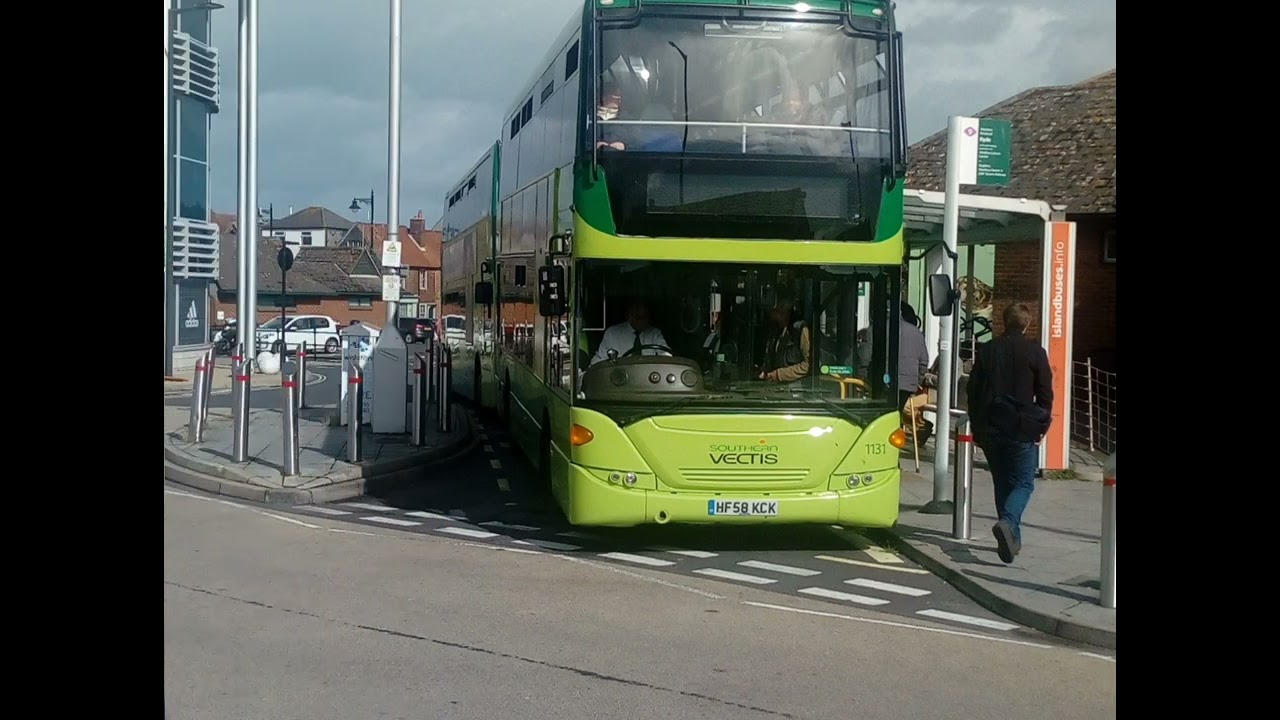 short video of southern vectis 2007,1131 and 1618 on the Isle of Wight ...