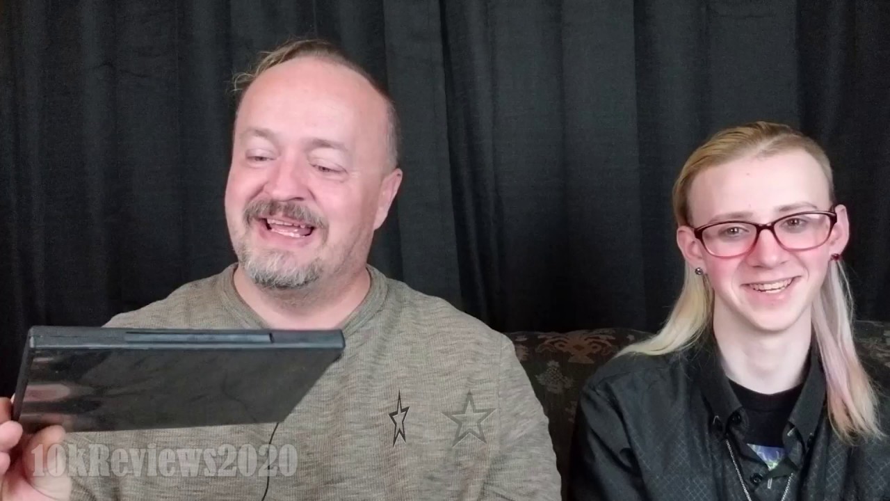 Empty DVD Case review... what's inside? - YouTube