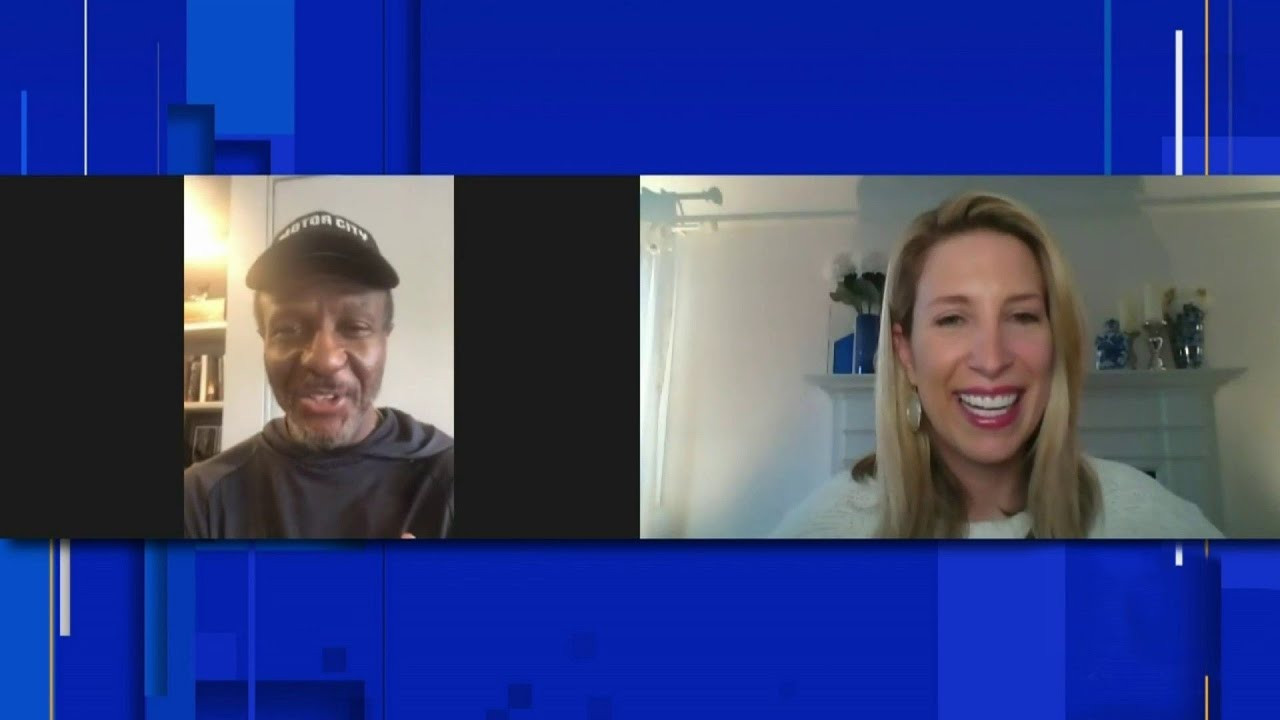 Benched: What is Pistons' coach Dwayne Casey up to? - YouTube