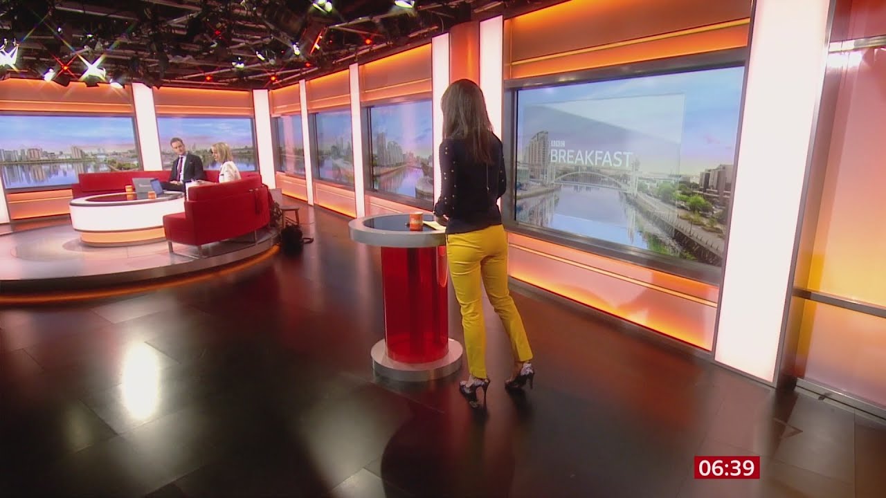 Katherine Downes - BBC Breakfast Sport 04/01/2021 - HD - YouTube