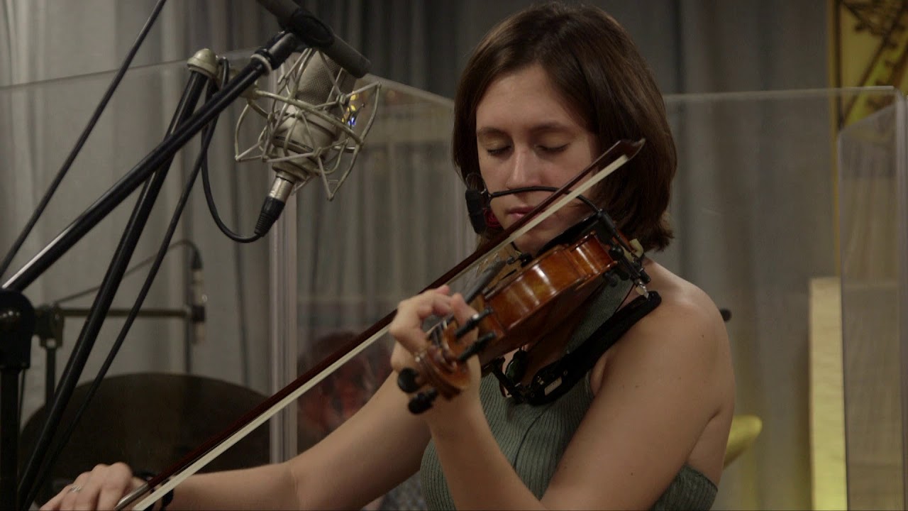 "Alfonsina y el mar" Èlia Bastida & Joan Chamorro trio - YouTube