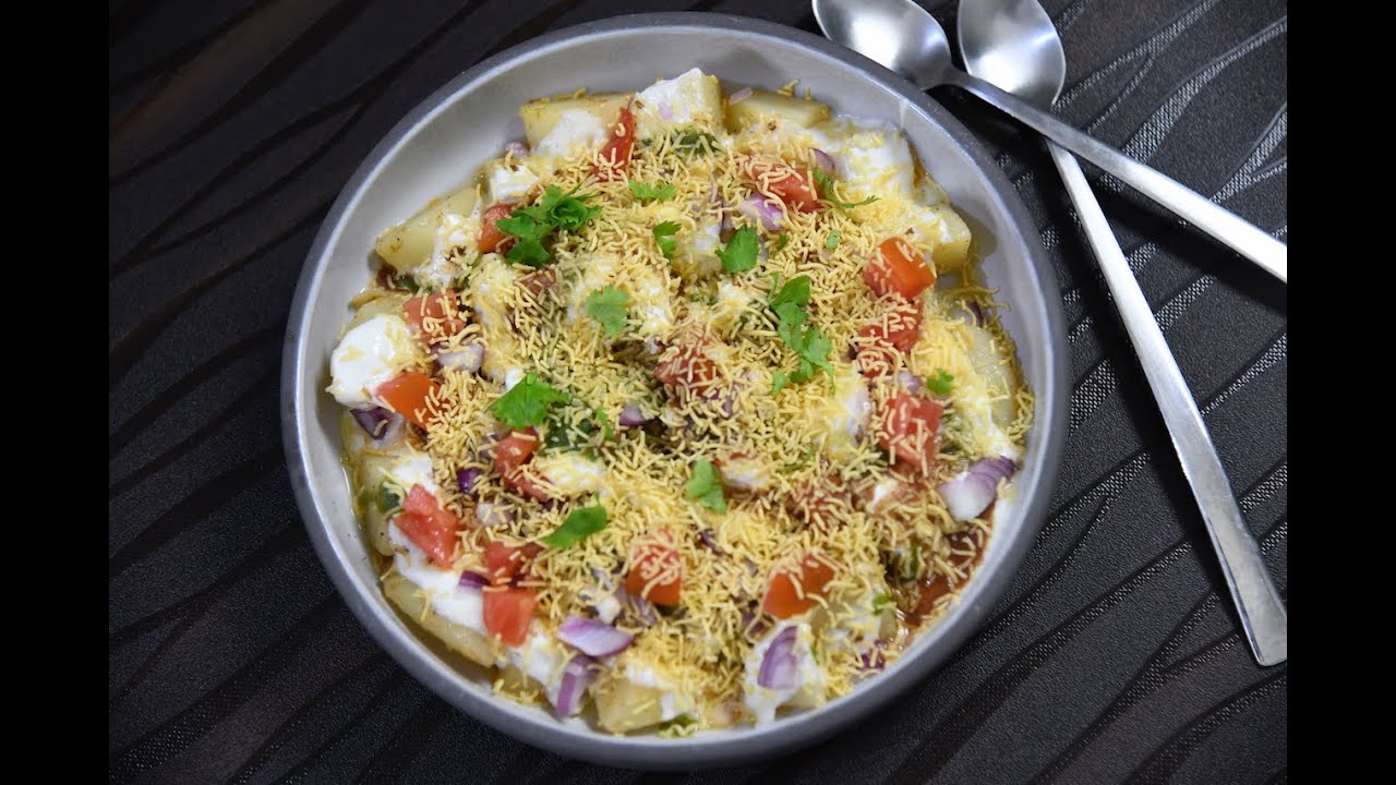 आलू दही चाट | dahi aloo chaat recipe | instant evening snack recipes ...
