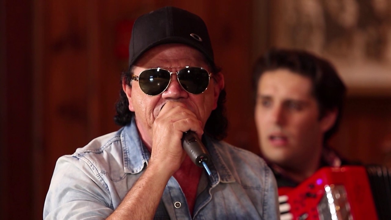 Roda Sertaneja - PGM 150 - Hugo & Tiago e Mariano & Adriano - YouTube