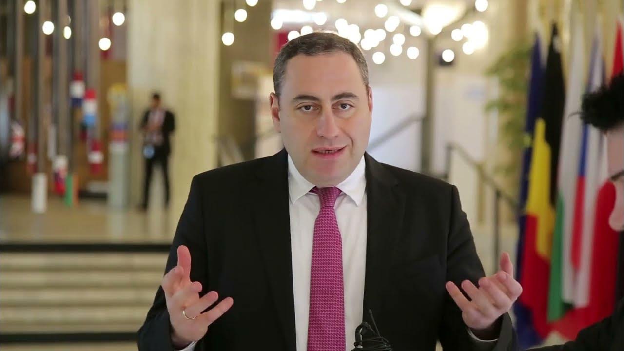ყველამ კარგად იცის რომ დეოლიგარქიზაცია დებიძინიზაციაა და არა რამე სხვა