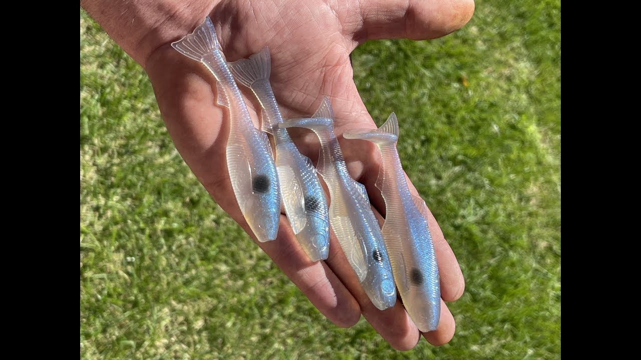 How I Make A Shad Using An Injection Mold - YouTube