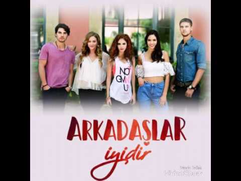 Arkadaslar Iyidir 9. Bölüm|Çalan Şarkı |Korkuyorum Sevmekten|