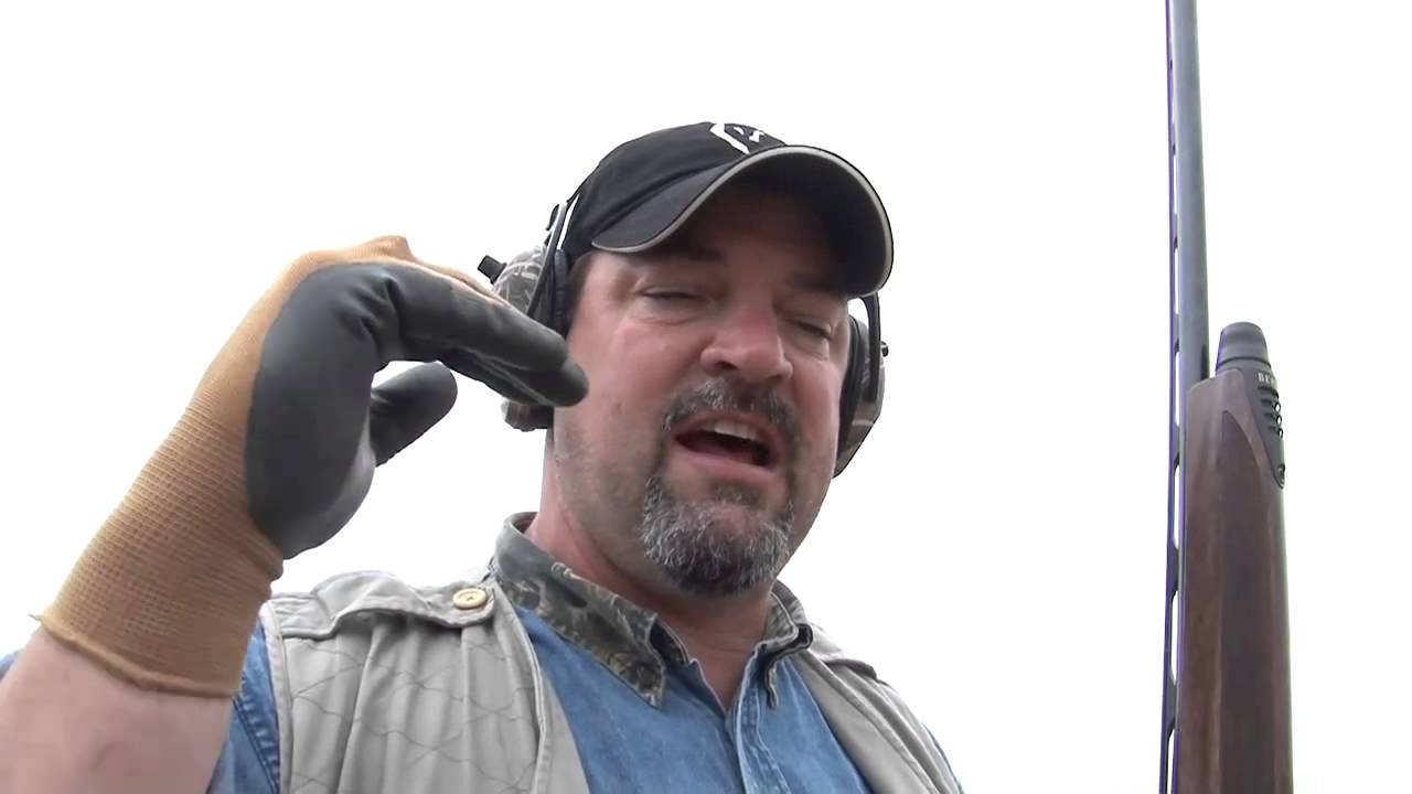 Pro Ears Predator Gold Black Ear Muffs - YouTube