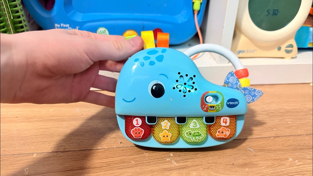 VTech Shake The Sea Ocean Melodies Whale - YouTube