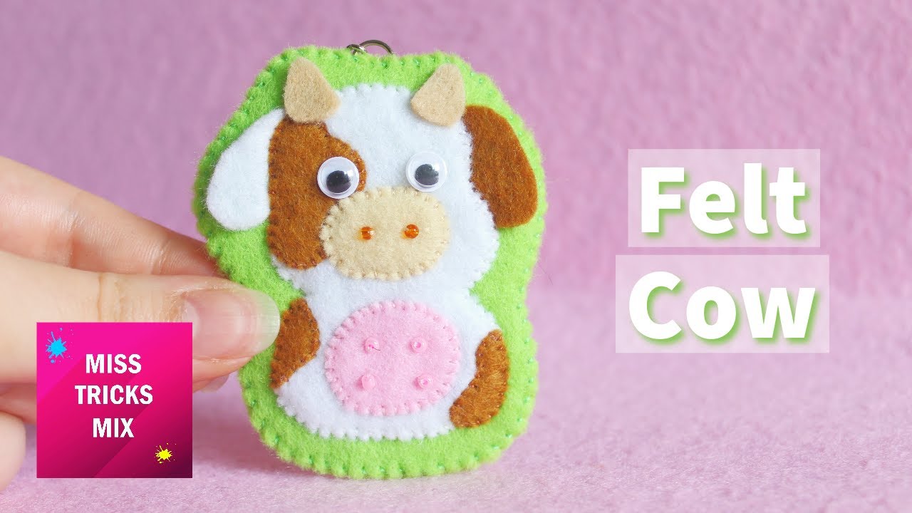 DIY: Cute Cow Felt Keychain | Felt Crafts | Kawaii Crafts. - YouTube