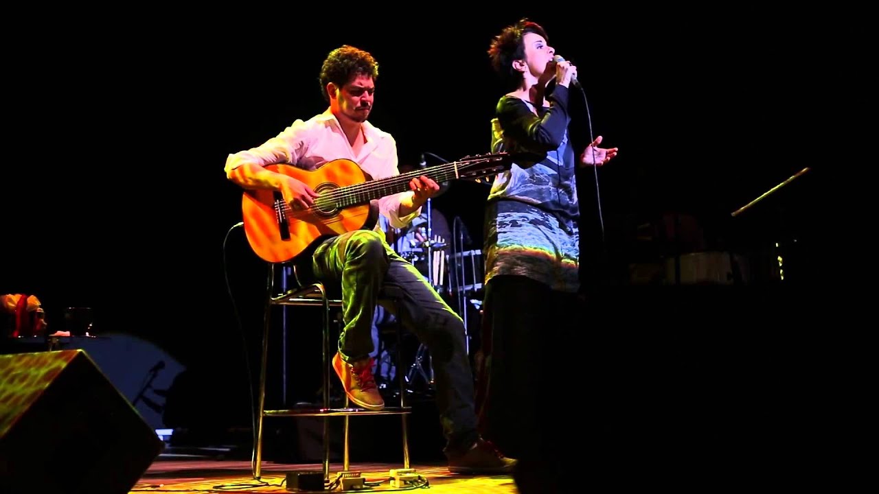 Leila Pinheiro ao vivo no Imperator - RJ - YouTube