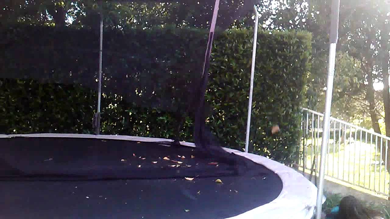 girl falls off of trampoline epic fail! - YouTube