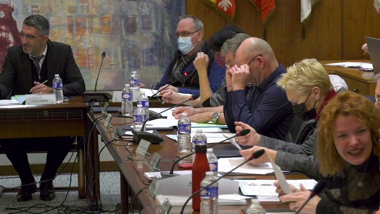 SAINT-AVOLD / Conseil Municipal 1 Décembre 2022 - YouTube