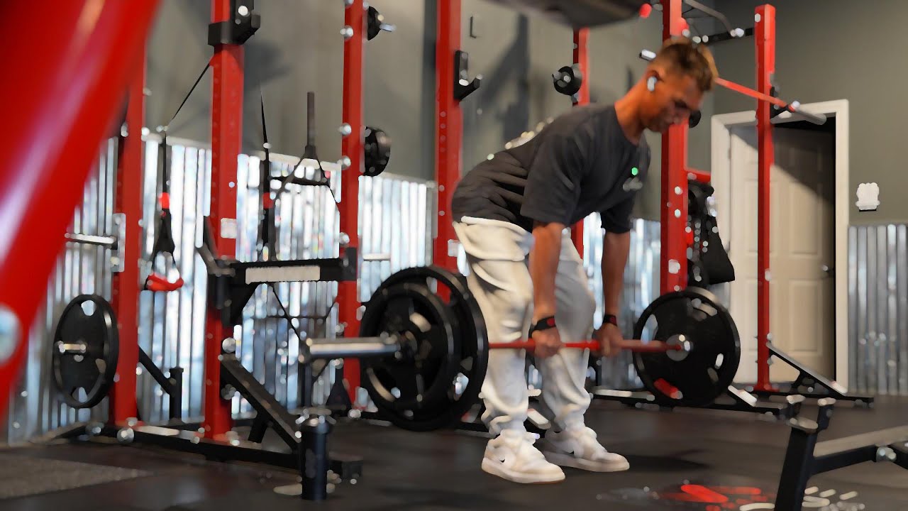 Lower body workout on the bulk. - YouTube