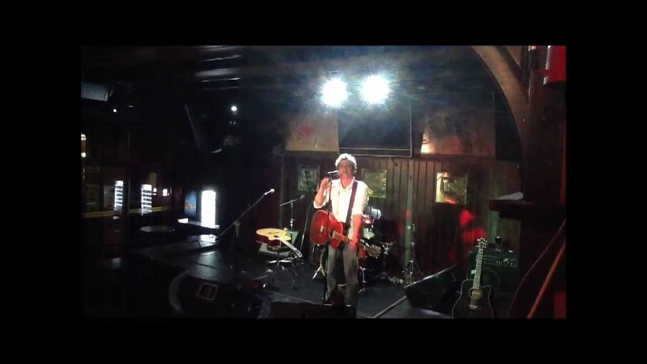 JP Dix @ Firkin Centurion - YouTube
