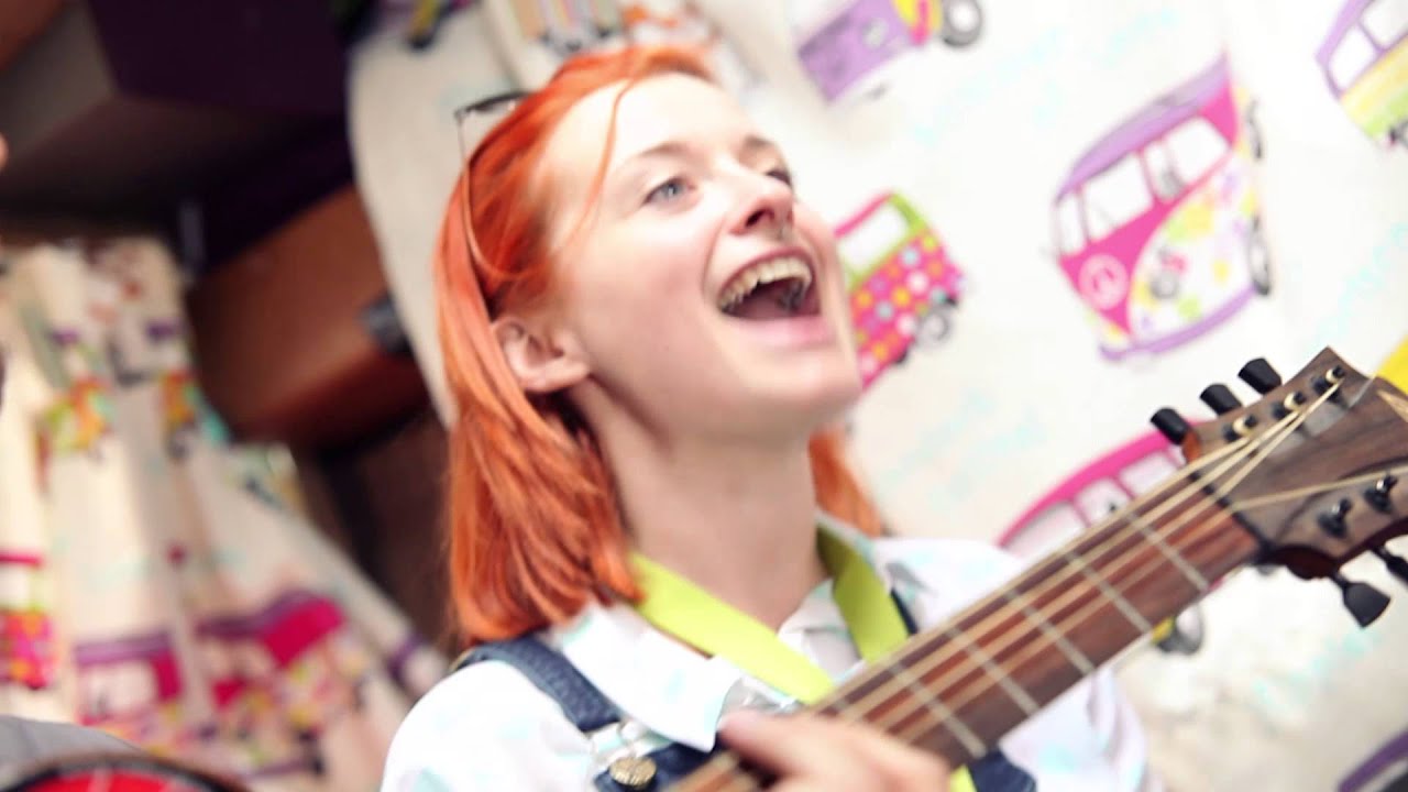 Holispark - Where The Lines Overlap - (Paramore Acoustic Cover) - YouTube