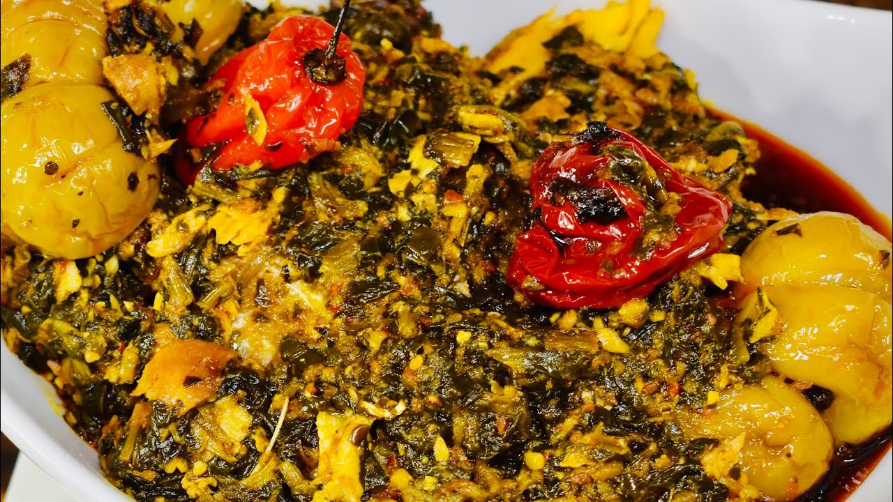 Sauce feuilles d’épinards (saka-saka ) - YouTube