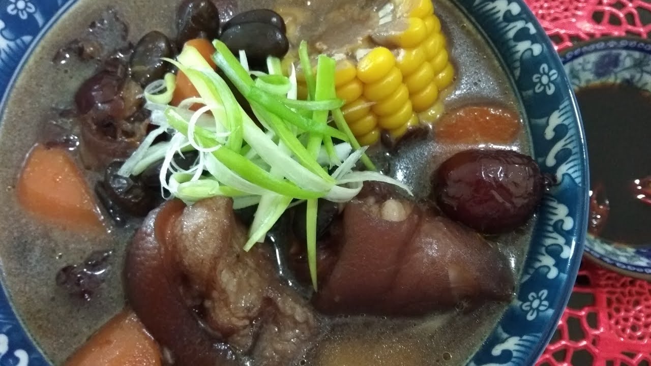 PIG TROTTER WITH BLACK BEANS SOUP ll SIMPLE SOUP RECIPE ll NILAGANG ...