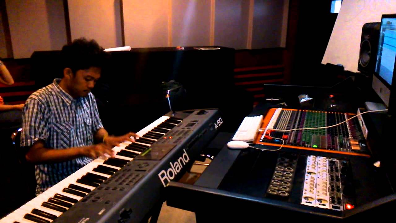 L O V E cover wandy andy - YouTube