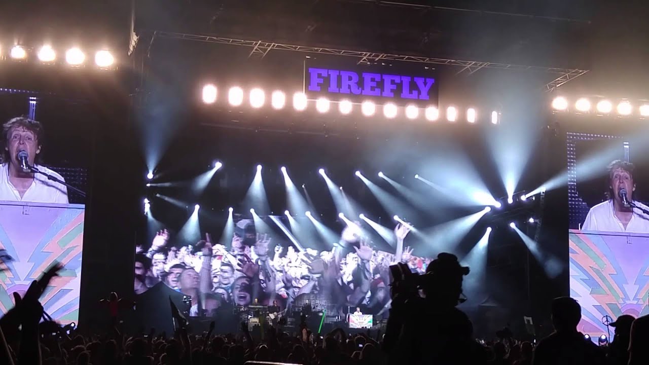 Firefly 2015 - Paul McCartney Hey Jude Full - YouTube