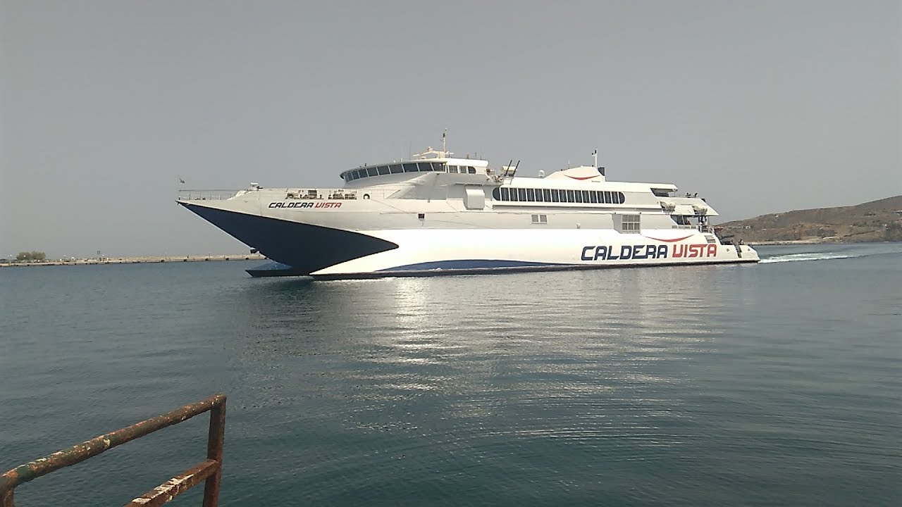 Caldera Vista : Arrival at Syros port . - YouTube