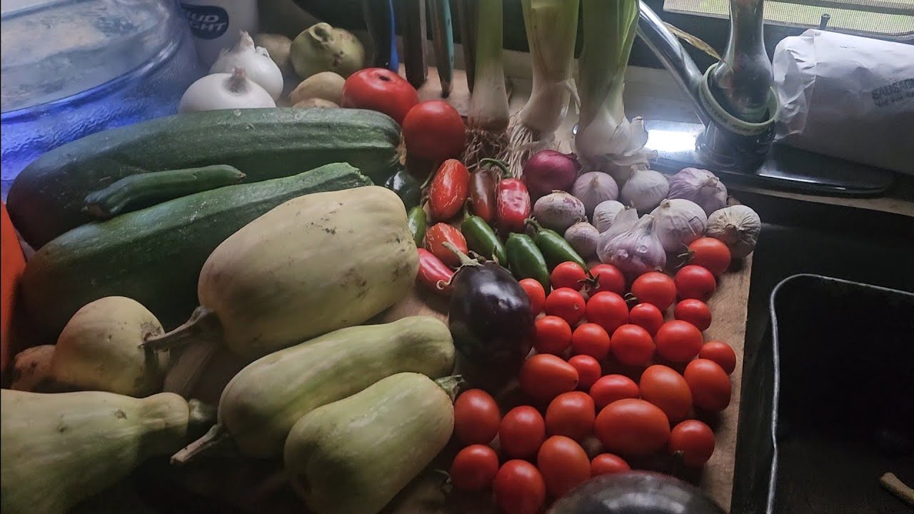preparing food for the week and giving the Lord Jesus 🙌 praise - YouTube