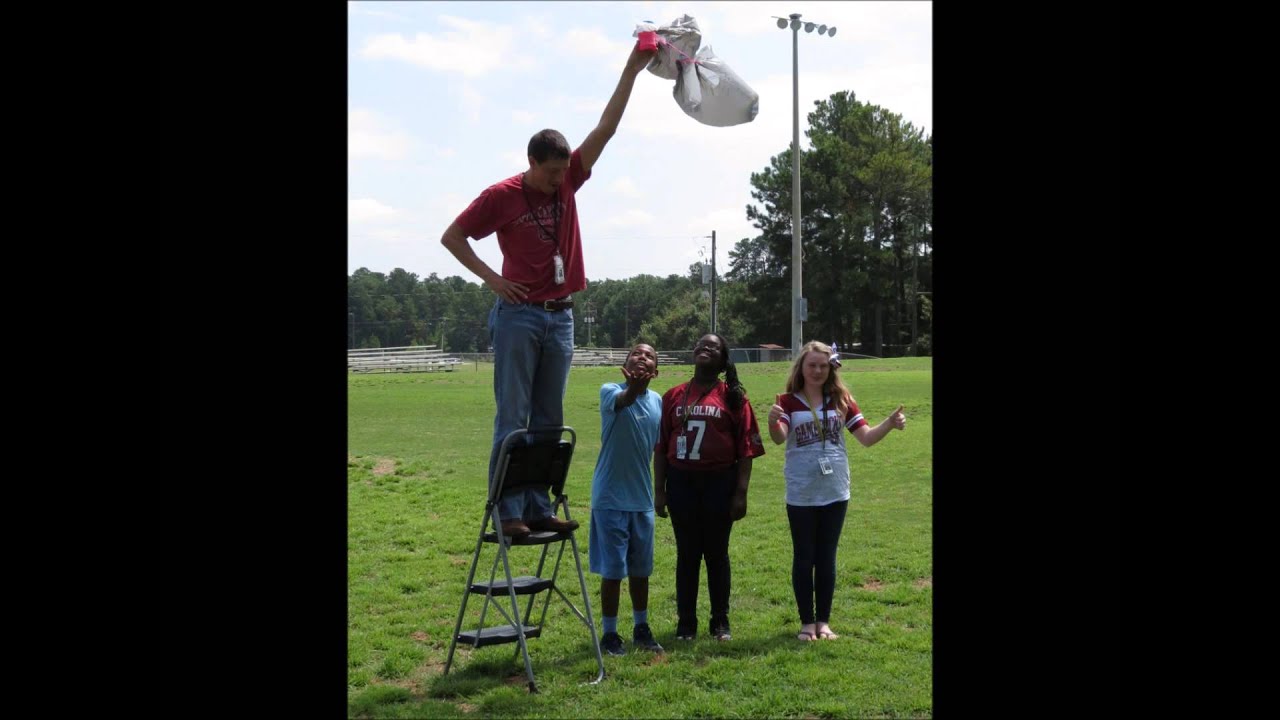 2013-14 BMS Team Angels' Egg Drop Competition - YouTube