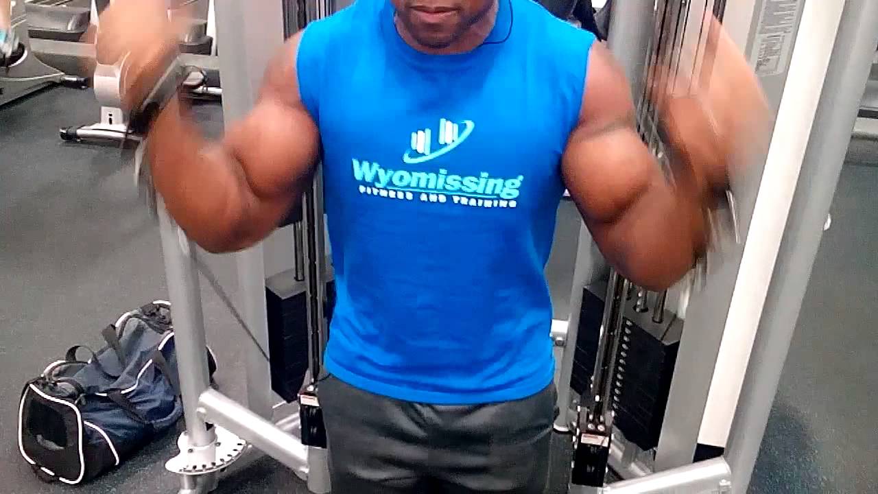 How to perform "Cable Iso Curls" - YouTube