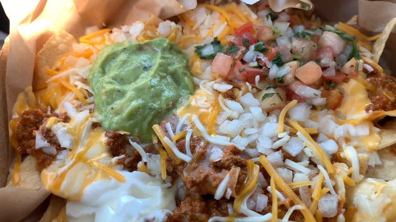 Taco Bell® | GRANDE NACHOS BOX 🌮🧀📦 | Taste Test & Review | JKMCraveTV ...