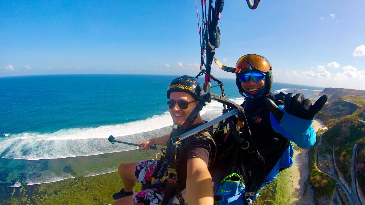 BALI PARAGLIDING - Riug Paragliding Uluwatu / Nusa Dua - YouTube