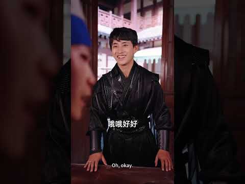 窮小子重生女兒國意外看了女帝，怎料他靠現代科技一棍打翻來挑釁的外敵，女帝當場留他在身邊貼身伺候，夜晚直接喊他進屋獎勵他，從此人生逆襲