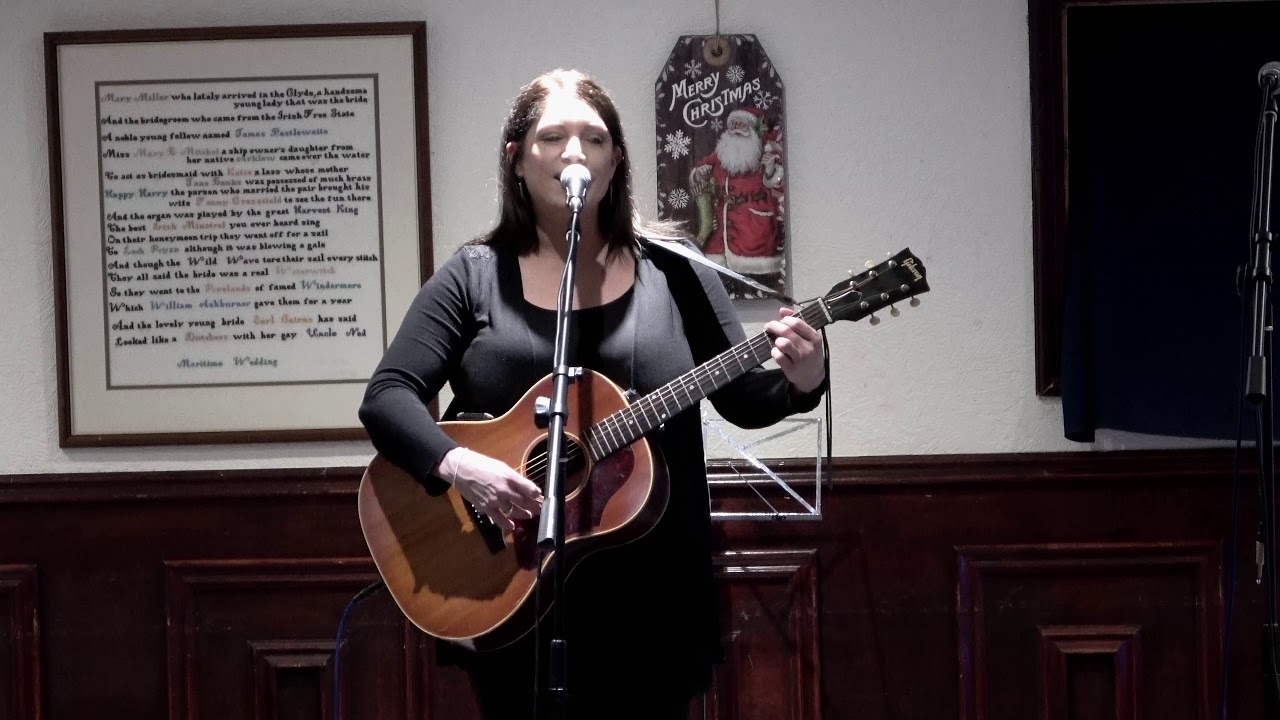 Edwina Hayes @Drew's Benefit Concert 2019 - YouTube