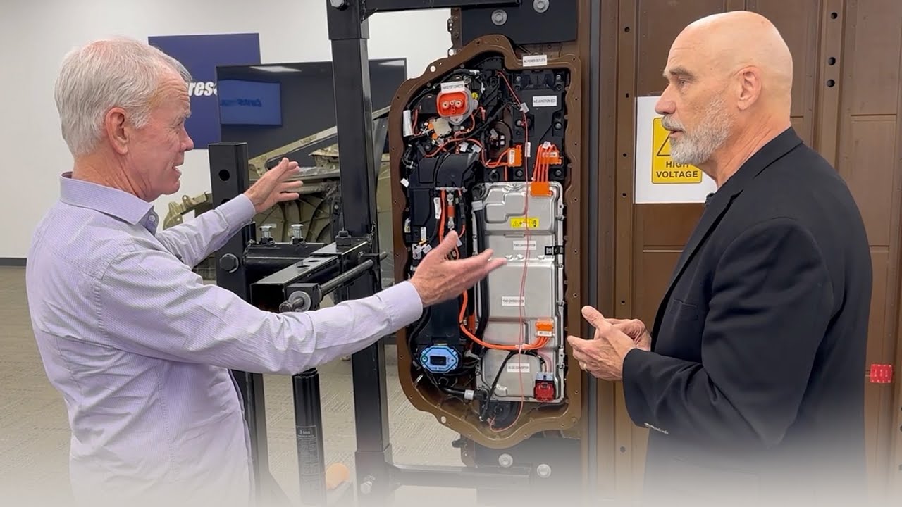 Inside Tesla's Cybertruck Battery Pack - Caresoft Teardown - YouTube