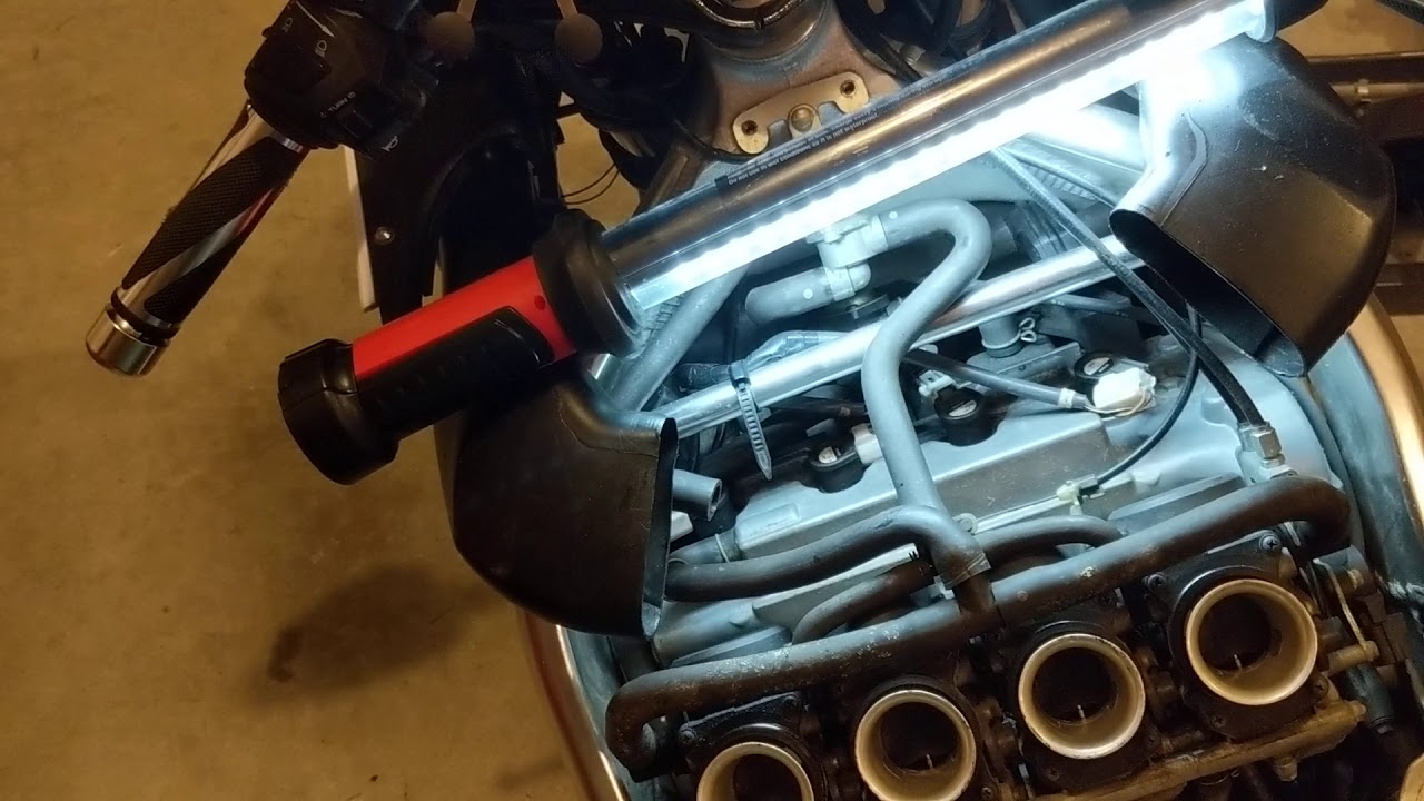 surebilt LED light from autozone crazy - YouTube