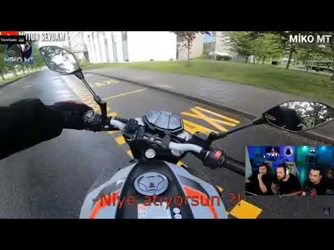 ELRAENN Motorcu kavgasını izliyor ( GÜLME GARANTİLİ ) - Twitch